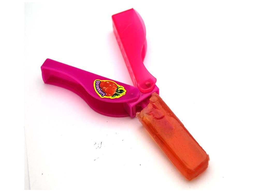 Swizzles Flick n lick Lolly